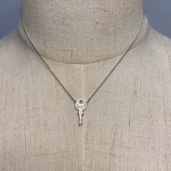 Vintage | Jewelry | Vintage Casa Mia Tiny Key Silver Pendant And Chain ...